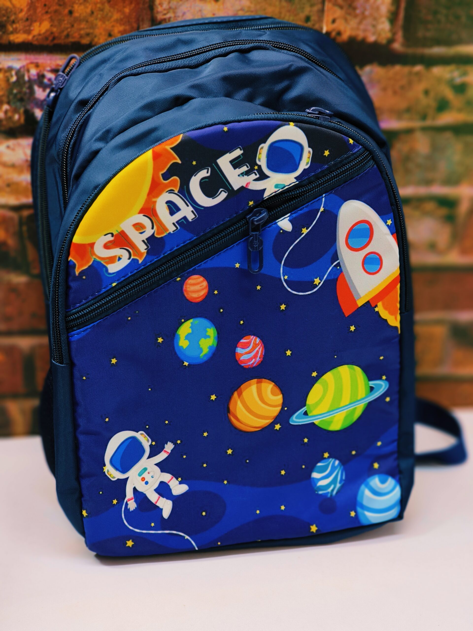 14 inch Space Astronaut Theme Backpack ( For Nursery to KG Kids ...