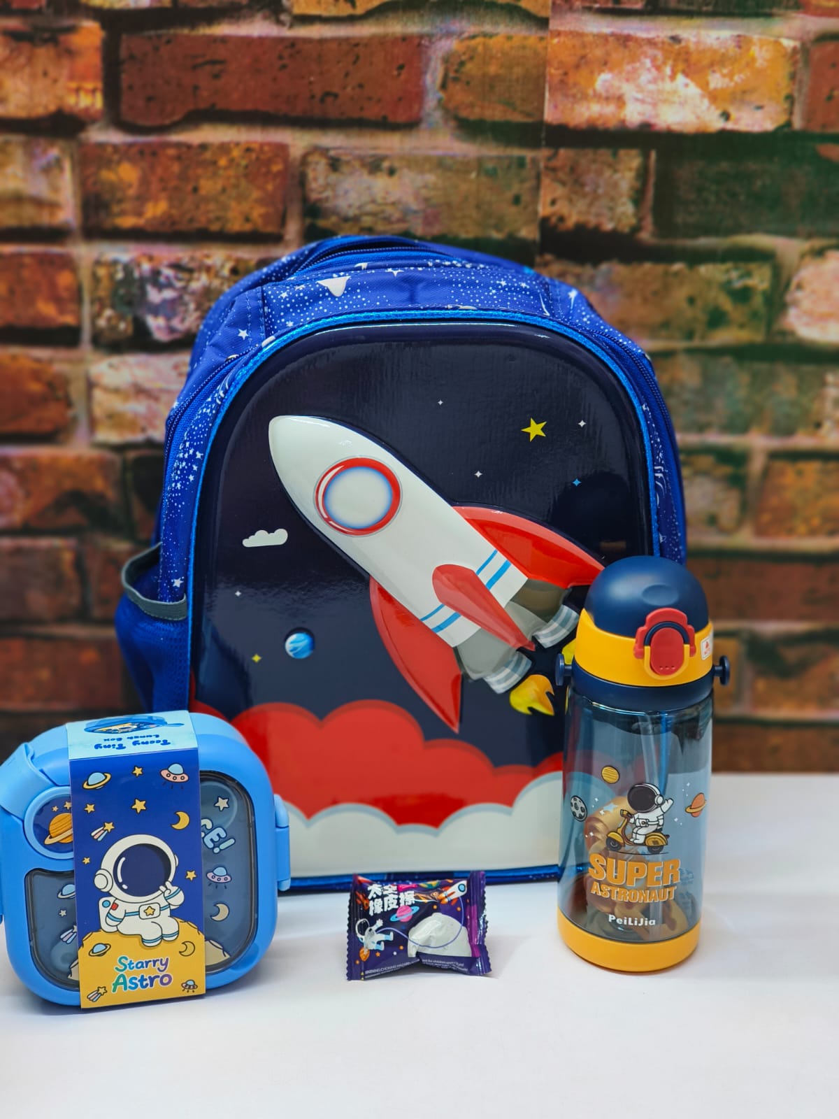 13inch Space Rocket Backpack Hamper ( For Playschool to Nursery Kids ...